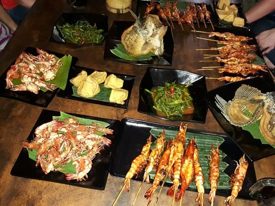 √ Pilihan Tempat Makan Nuansa Alam di BSD, Nyaman dan Asri - Harga Menu